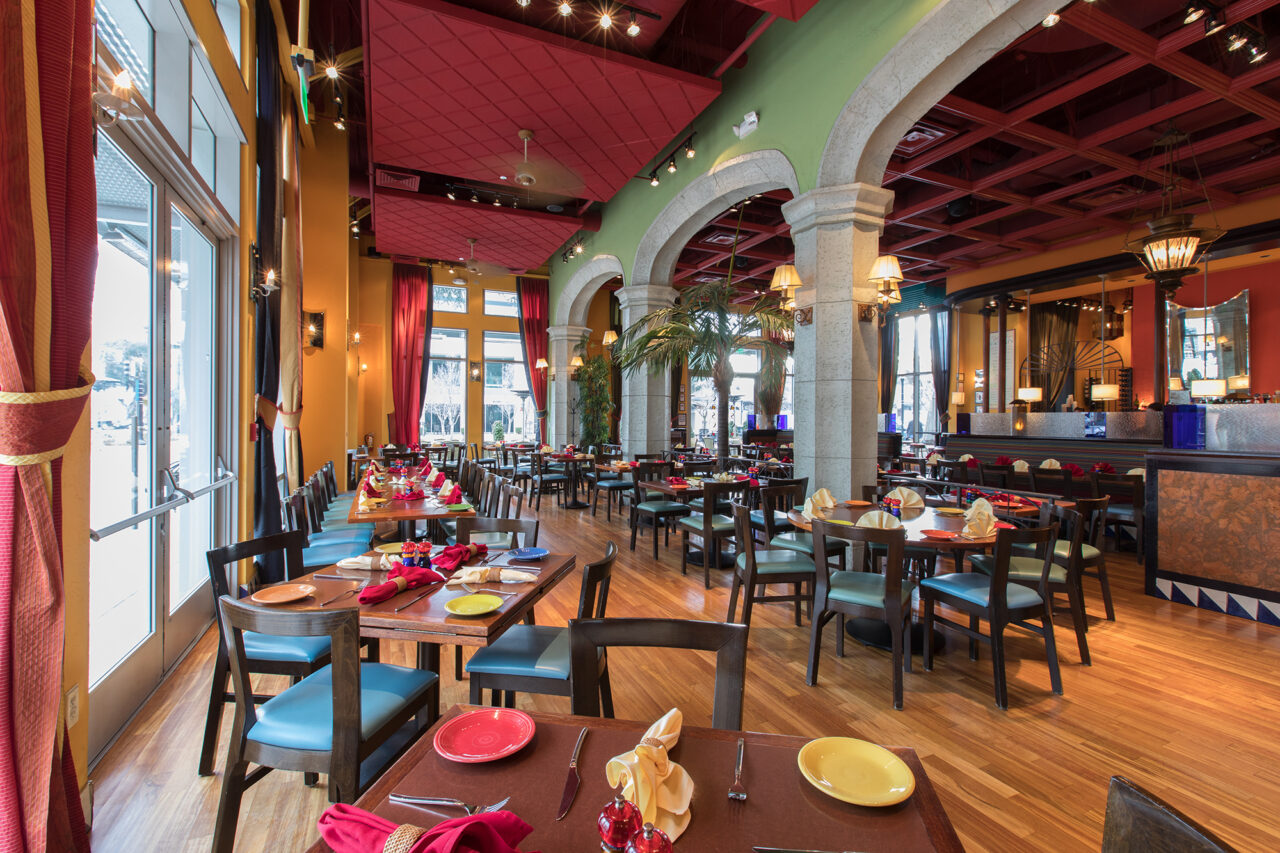 Group Dining - Cascal Restaurant