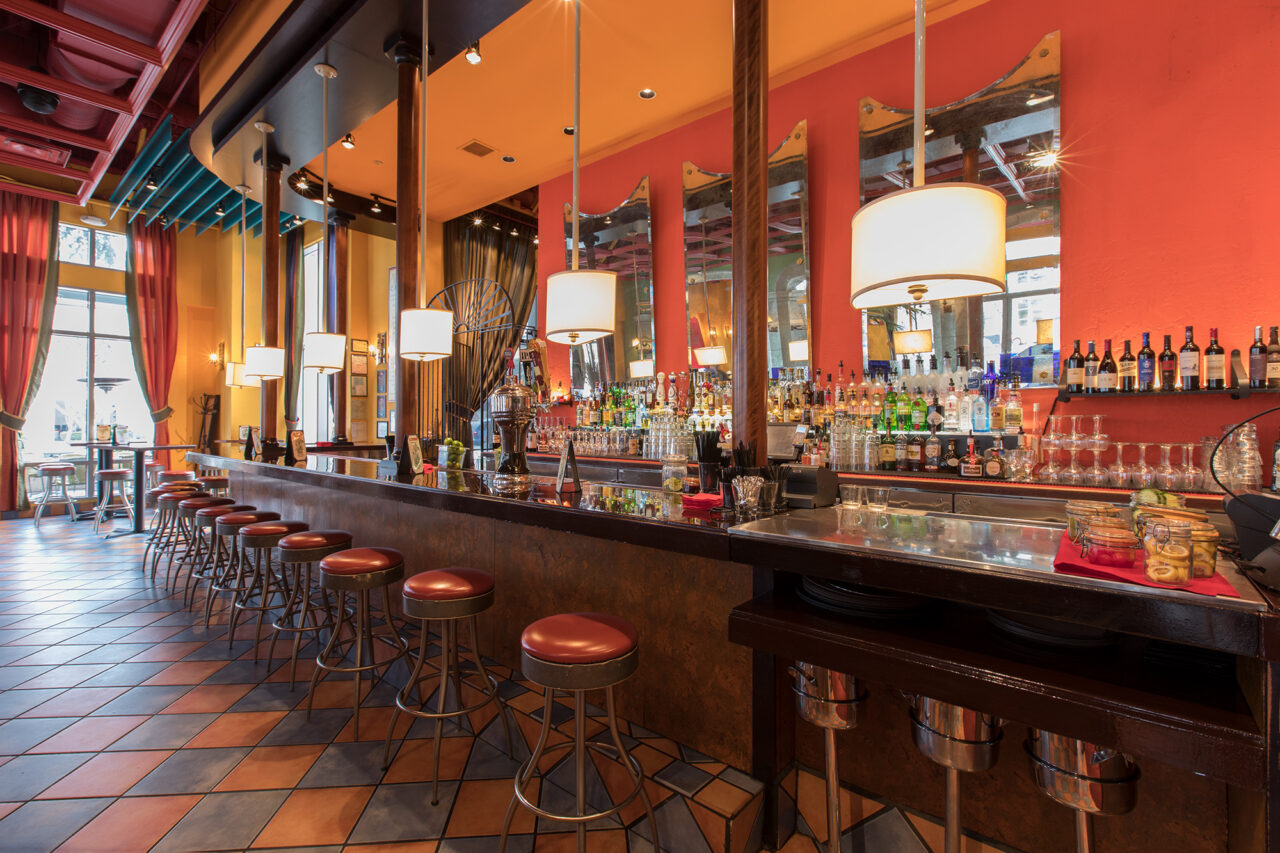 Group Dining - Cascal Restaurant